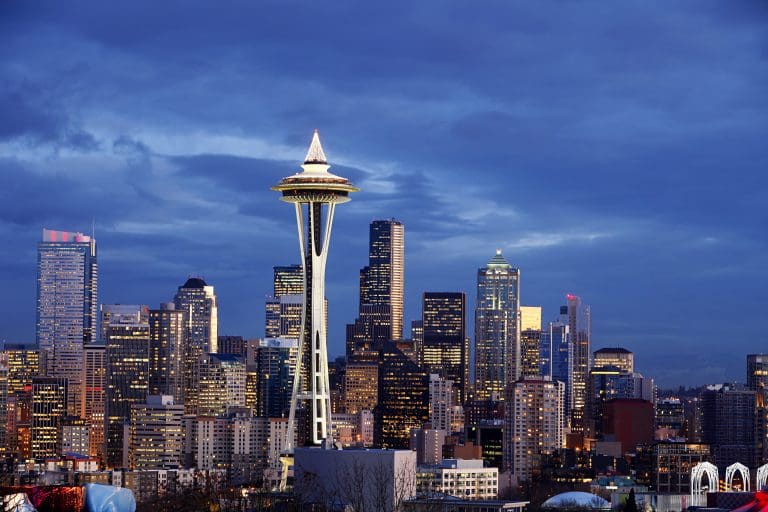 Space Needle Tour: Best Views, Tickets & Tips for Your Seattle Visit