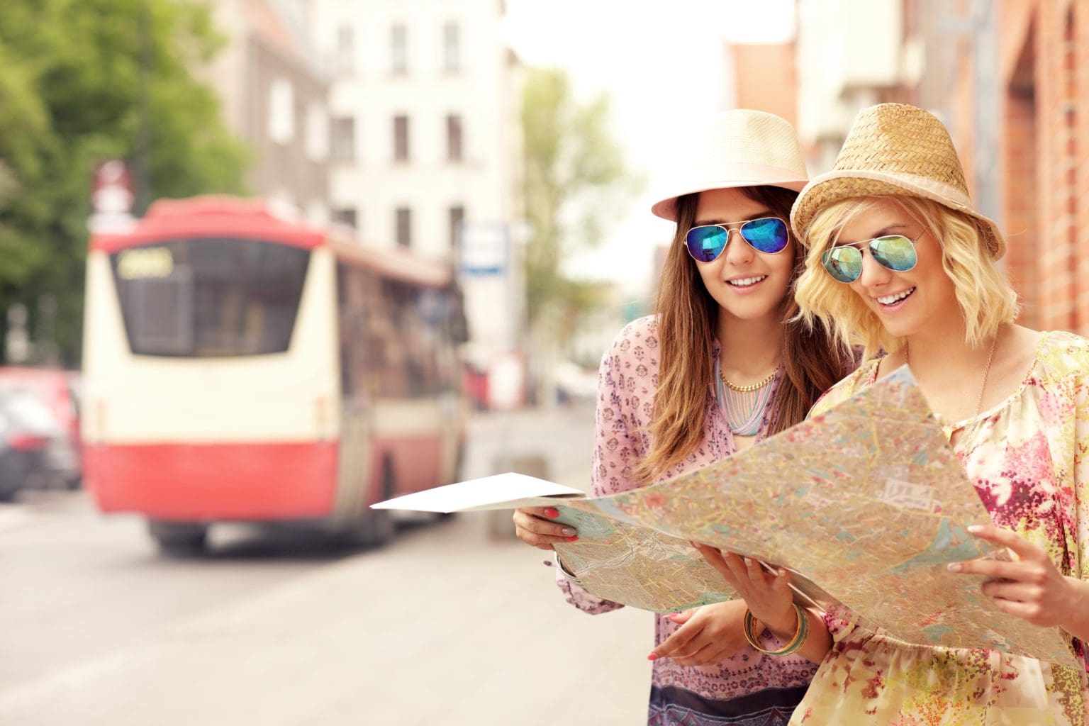 Bus Tours vs. Self-Guided Tours: Pros and Cons for Travelers | Action ...